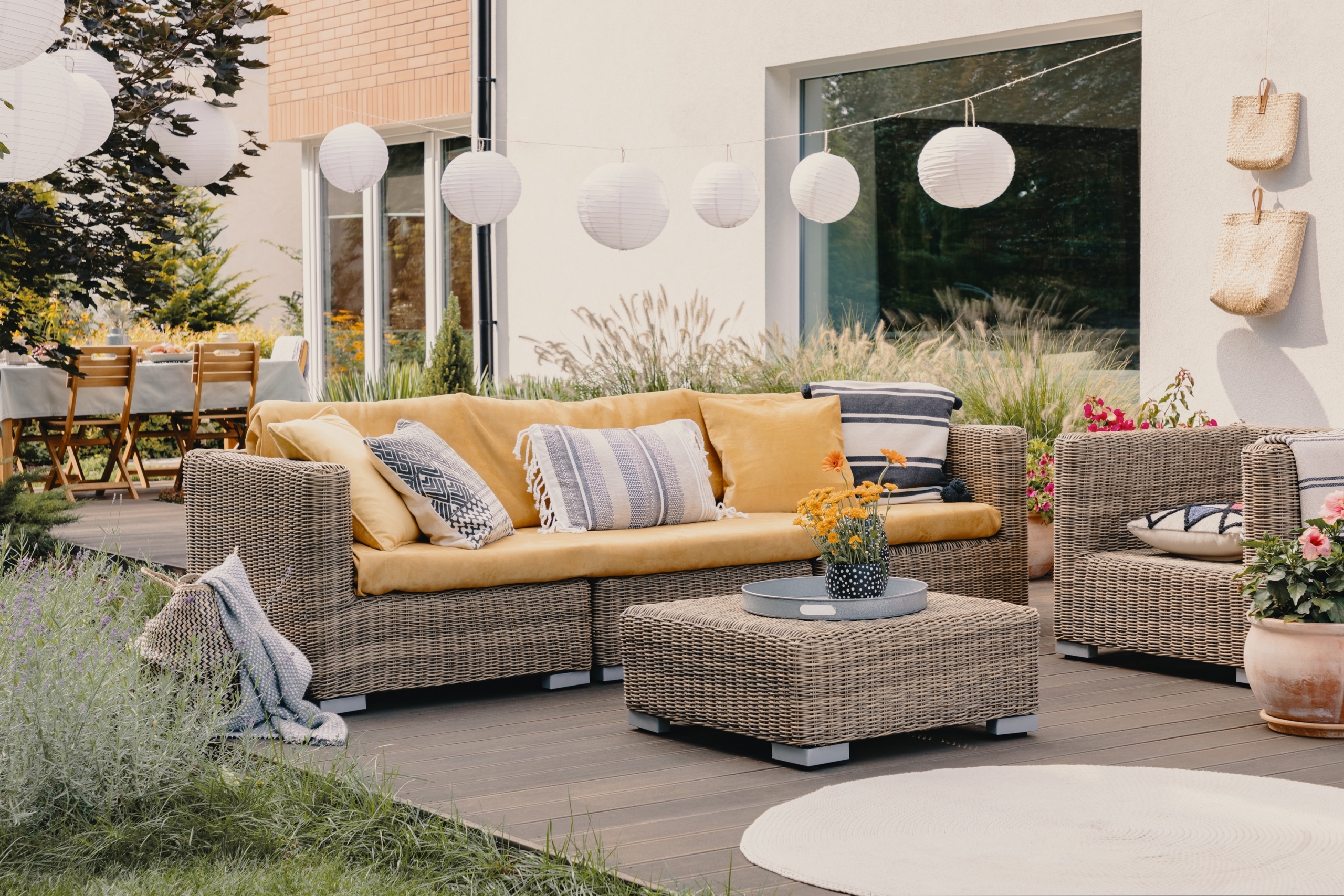 Pick Colorful Patio Furniture That Fits Your Home | HappySprout